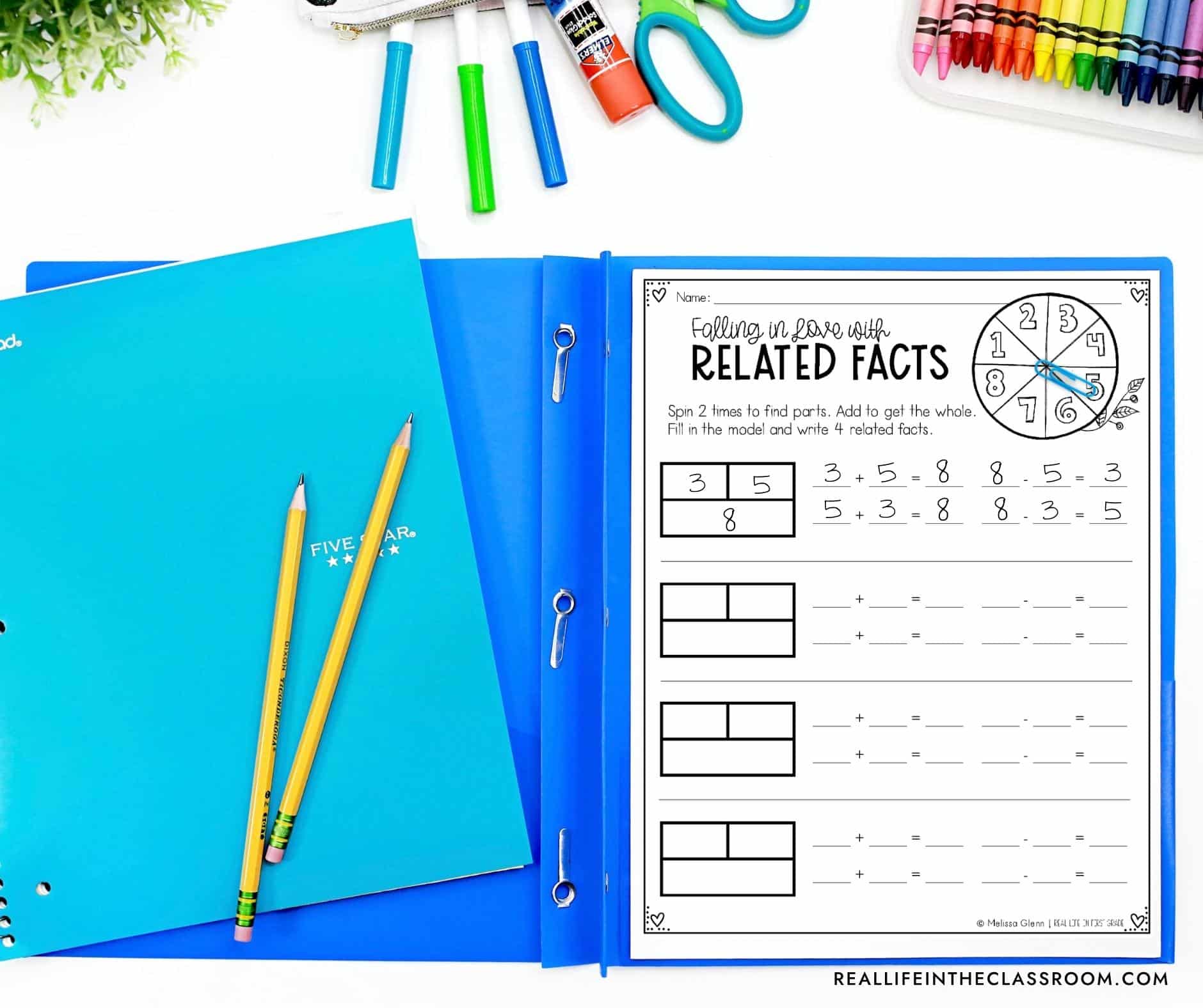 A Valentine's Day Craft Printable and a Blooming Bulletin Board to Make ...