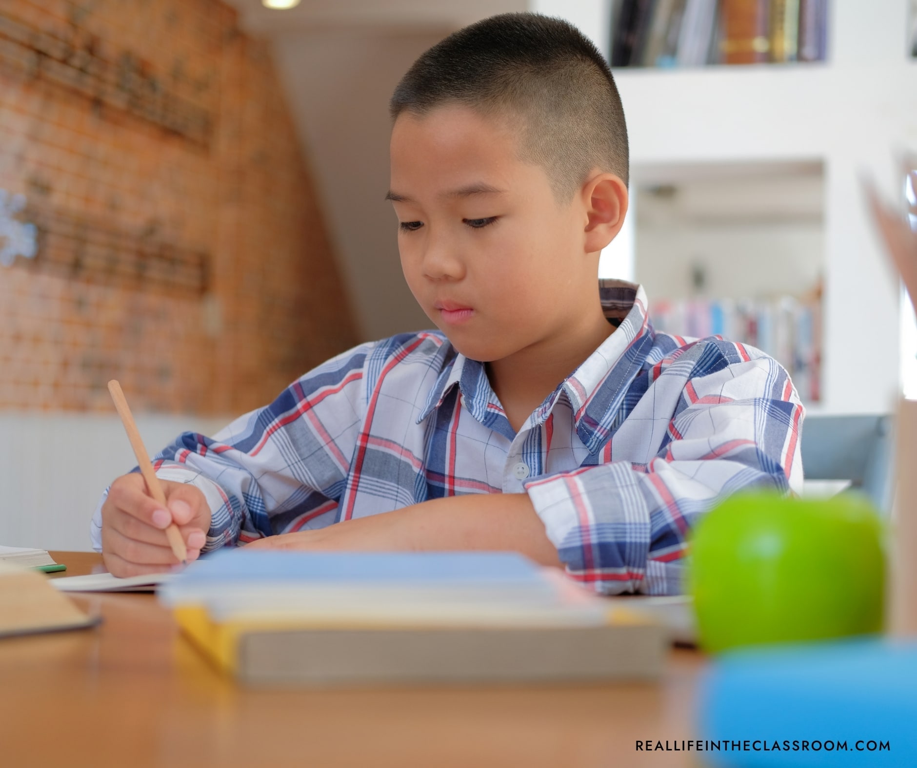 How to Get Students Motivated with Encouragement Over Praise